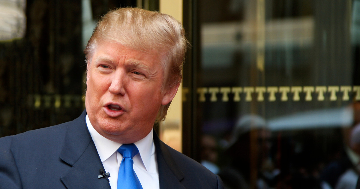 Donald Trump asztalán ez a titokzatos piros gomb nem atomrakétákat lőtt ...